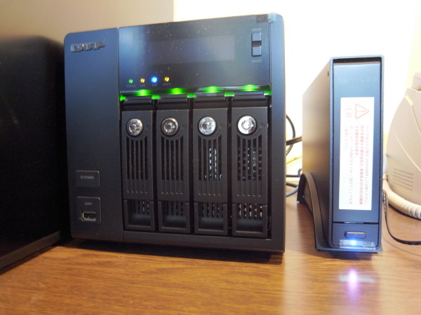 QNAP TS-459 Pro+にeSATA接続外付けHDDを接続する | https://pnpk.net