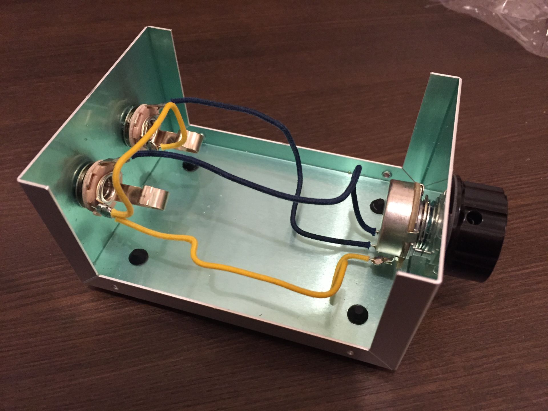Subtle Volume Controlっぽい物を作りました | https://pnpk.net