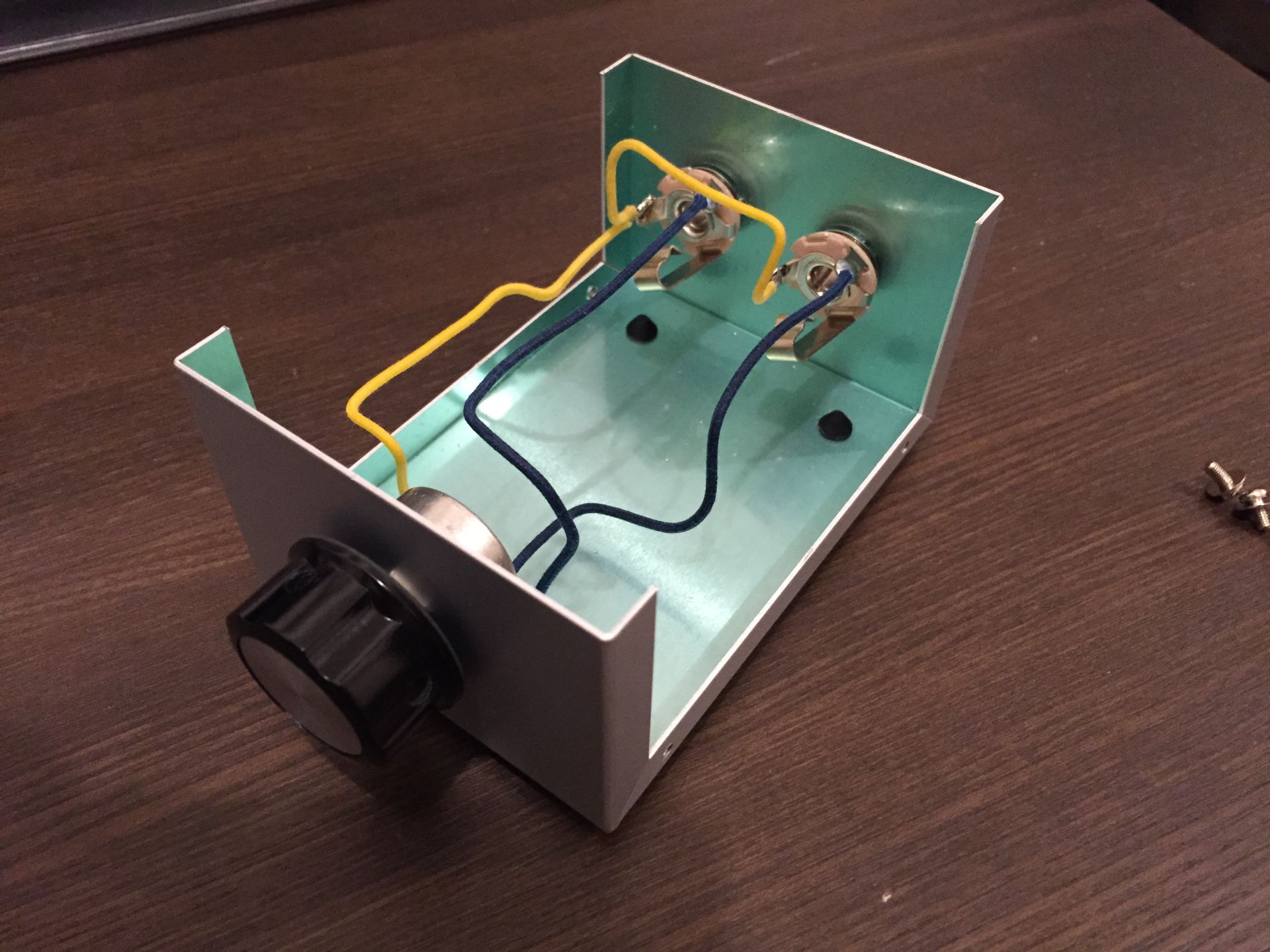 Subtle Volume Controlっぽい物を作りました | https://pnpk.net